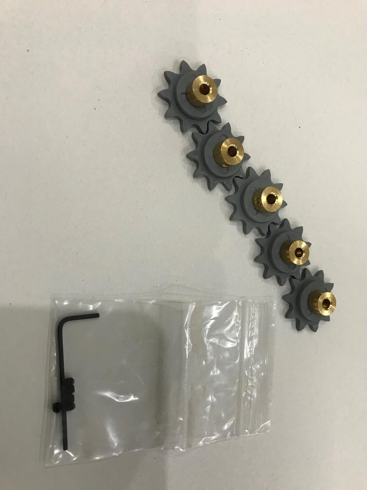 Plastic Chain & Cogs / Sprockets Model Making Educational Hobbyists ...