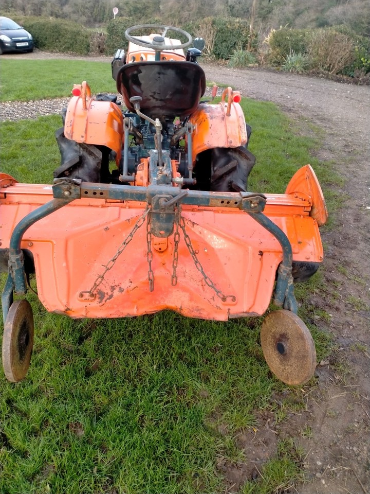 Kubota B7000 14HP 4WD Compact Tractor with Rotavator | eBay UK