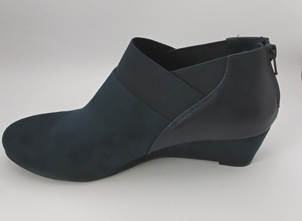 Croft & Barrow with Ortholite Eco Blue Suede Womens Ankle Boots Booties ...