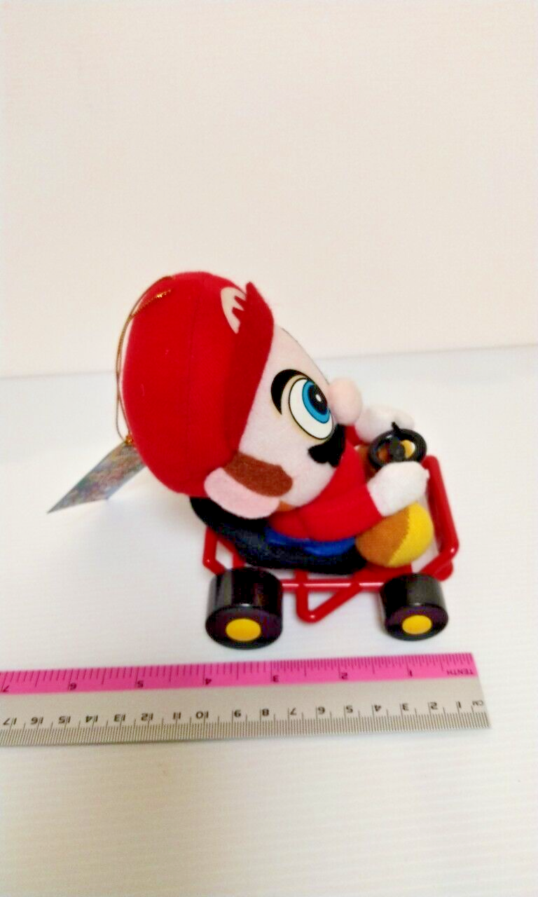 Takara 1993 Nintendo Super Mario Kart Plush and Movie Award Badge Mario ...