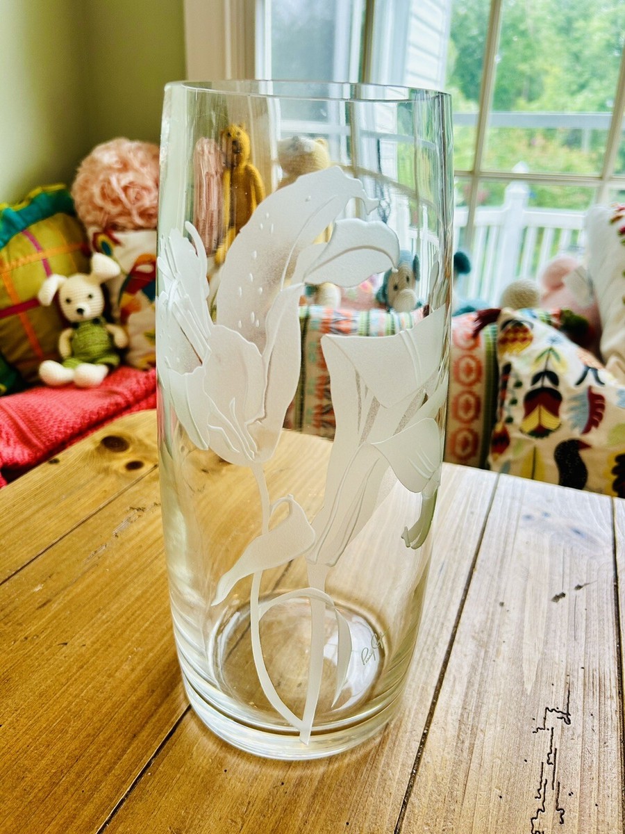Etched Crystal Vase Daffodil Vase Robin Hand Engraved Dartington