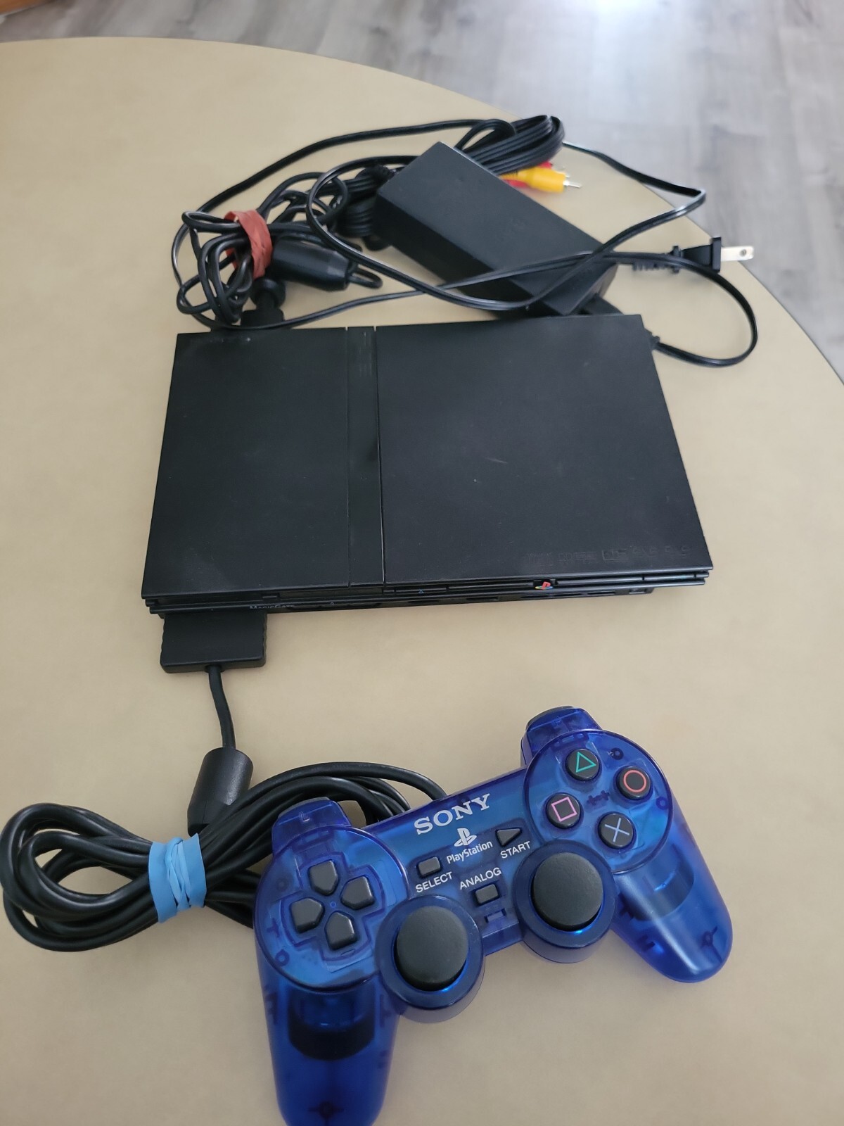 PlayStation 2 Slim Console in Black w/ games - munimoro.gob.pe