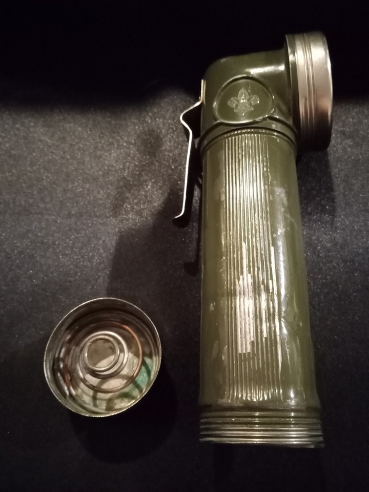 VINTAGE BSA BOY SCOUTS GREEN METAL FLASHLIGHT | eBay