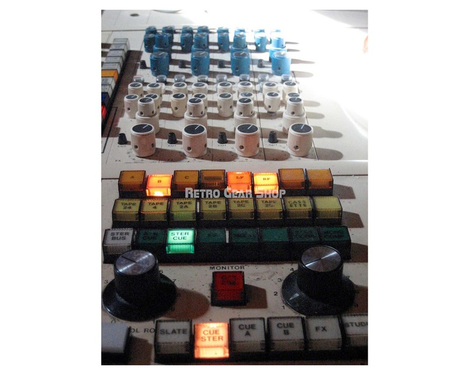 Sphere Eclipse C 32 Channel Vintage Analog Console Mixer Graphic 910 ...