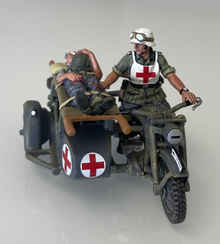 King & Country WS097 WW2 German Waffen SS Medic Evac Motorcycle Combo ...