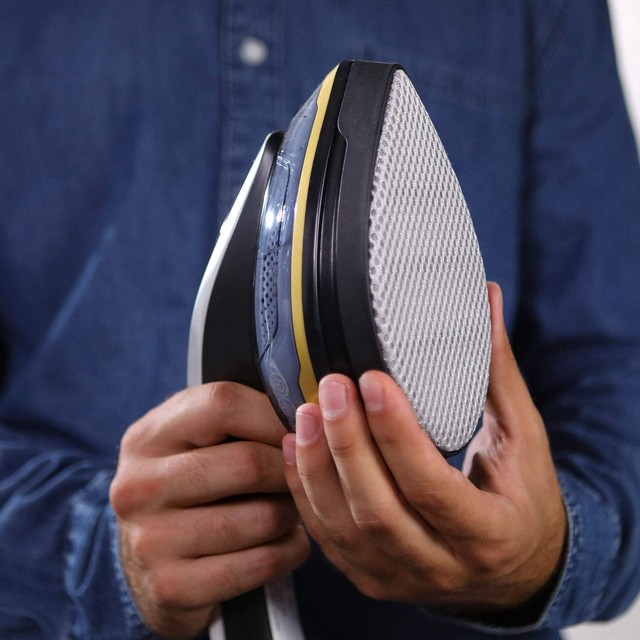 Solac Yosemite Ceramic Iron Of Steam 2 On 1 3oz 1300W Warmer 30s 2 ...