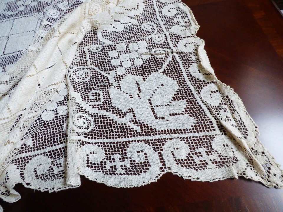 Antique VTG Hand Made Net & Embroidery Netted Lace Tablecloth Ecru ...