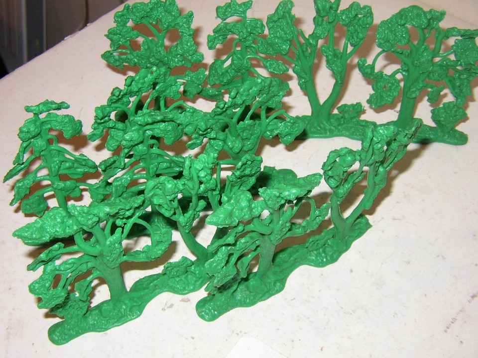 5 Vintage Marx Army Battleground Trees 1 unbroken 2 broken playset lot ...