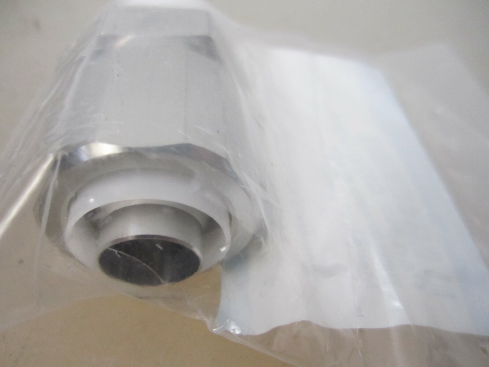 Agilent G3292-80212 Water Connector for chiller - - FAST SHIP for sale ...