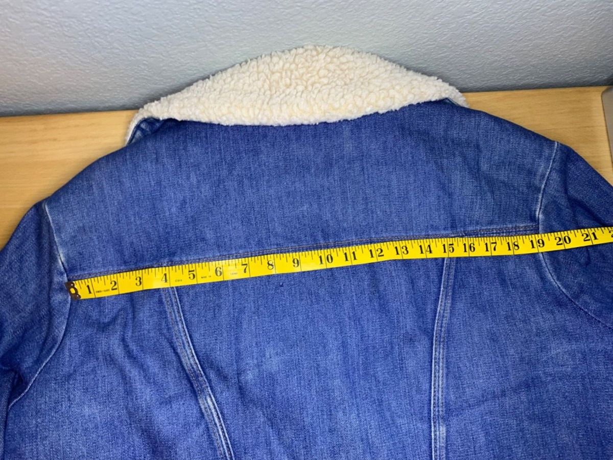 Vintage 70's Wrangler Wrange Denim Jacket Sherpa Lined Made Vintage 70's Wrangler Wrange Denim Jacket Sherpa Lined Made