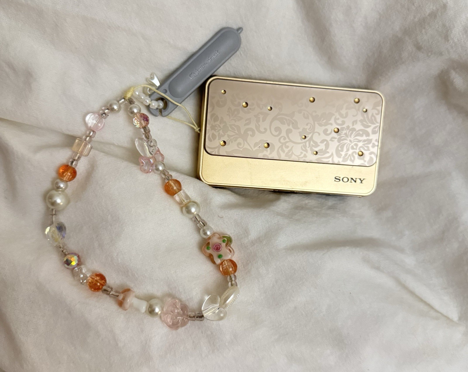 [Mint] Rare Gold SONY Cyber Shot DSC-T99D 14.1MP Digital Camera from ...