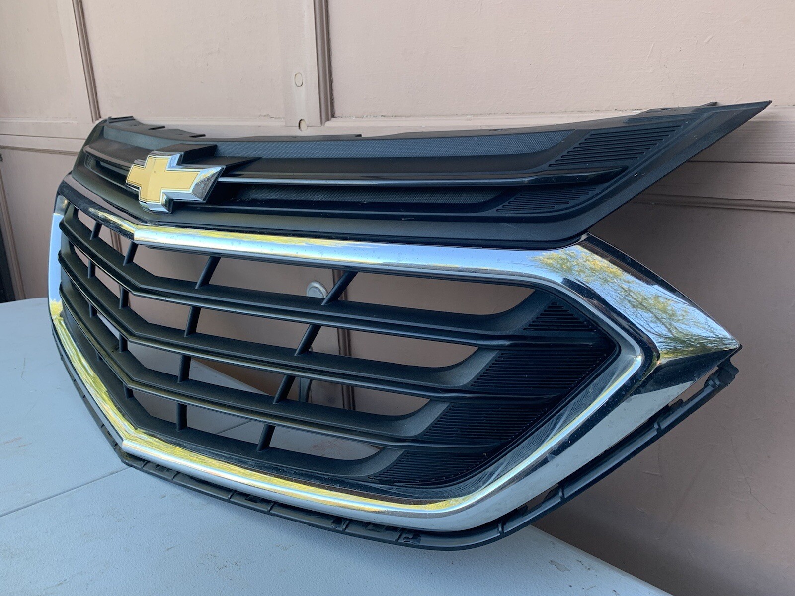 OEM 2018-2020 Chevy Equinox Bumper Grille 84150736 / 84150748 | eBay