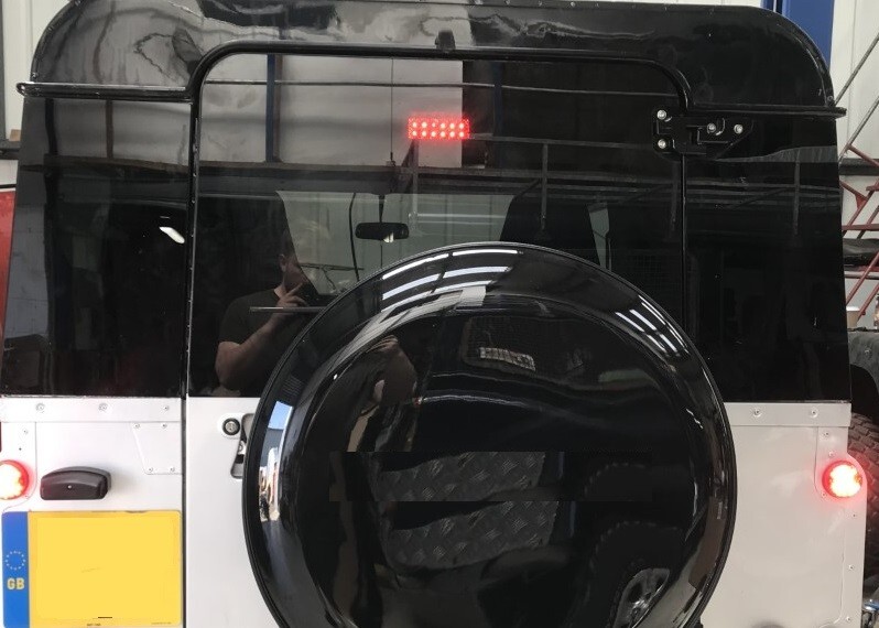 BlakGlass Panoramic Heated Tinted Rear Door Glass for Land Rover ...