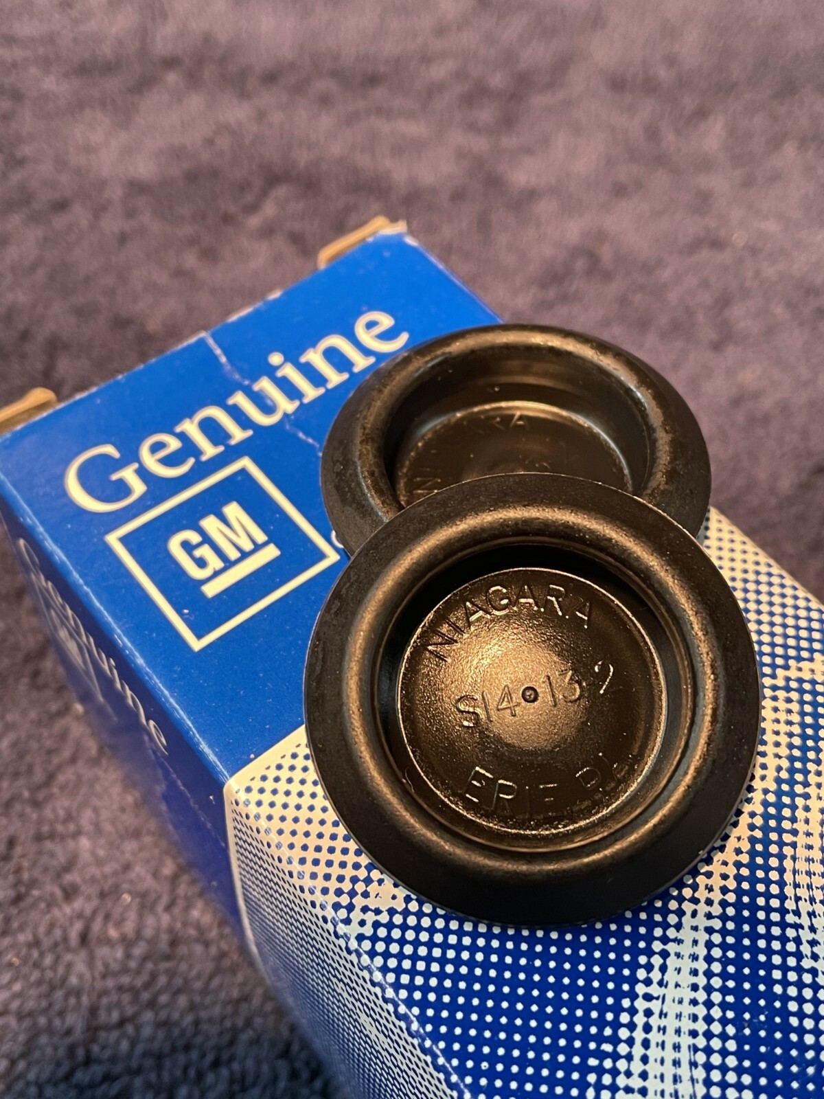 NOS GM 1" Rear Body Plugs 58-81 Olds Cutlass 442 Delta 88 Toronado F85 ...