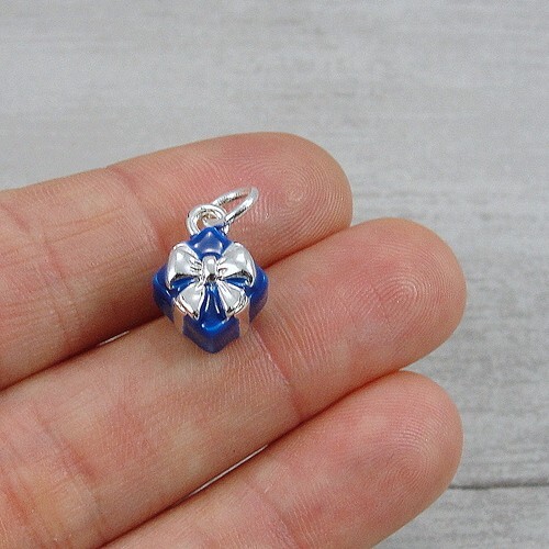 Wrapped Gift Charm - Christmas Present Charm - Holiday Charm ...
