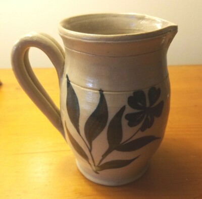 Nantucket Pottery Large 3 Qt Gray Stoneware Cobalt Floral Slip Design ...