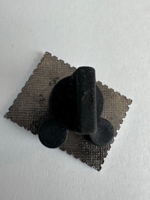 Mickey and Pluto Decorating Christmas Tree Stamp Disney Pin (D1) | eBay