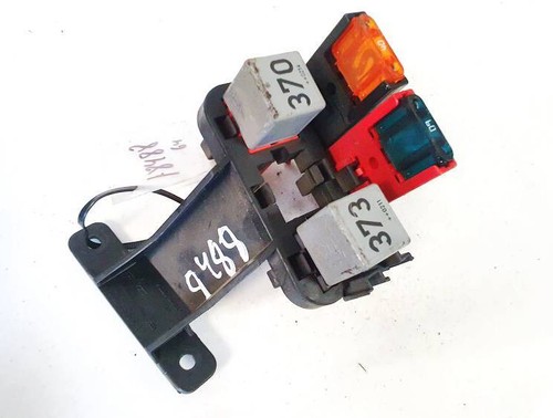 8a0937530 Boîte à fusibles AWX for Skoda Superb 2002 FRF1725394-38 | eBay