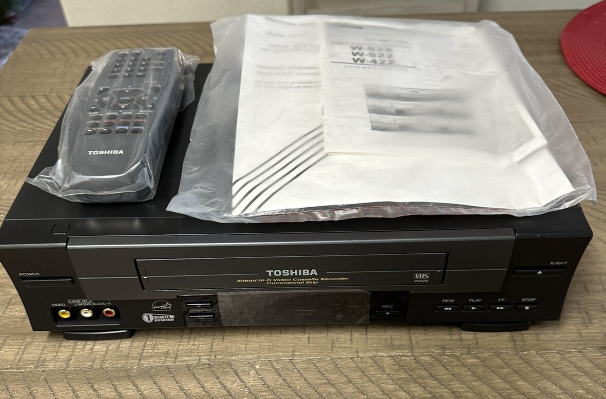 Toshiba W-528 4 Head Video Cassette Recorder - Black for sale online | eBay