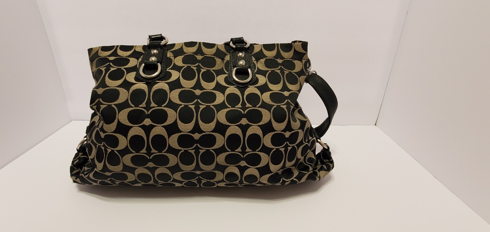 Authentic Coach Handbag Used Black Over Shoulder Strap 2 Compartments ...