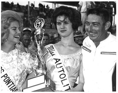 BEAUTIFUL NASCAR SUPERSTAR FIREBALL ROBERTS 8X10 PHOTO W/ BORDERS | eBay