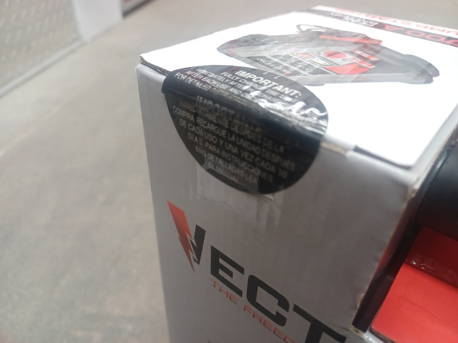 Vector Portable Jump Starter JUS350V 700 a Peak Battery for sale online ...
