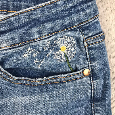Judy Blue Jeans Womens 9/29 (29x27) Distressed Dandelion Embriodered ...