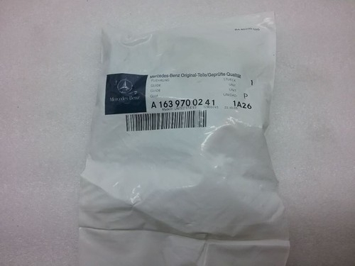 1639700241 New OEM Headrest Guide ML Class w163 MERCEDES MB-5-3 | eBay