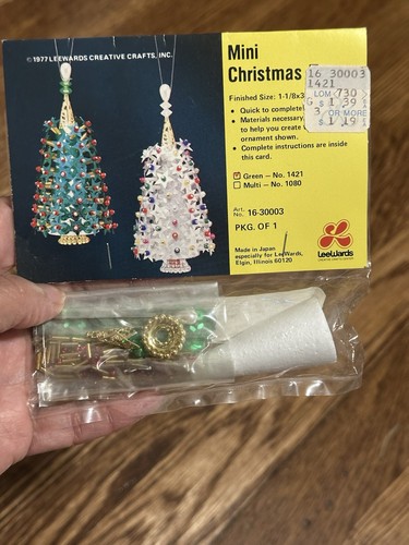 Vintage LeeWard Mini Christmas Tree Push Pin Sequin Bead Ornament Kit ...