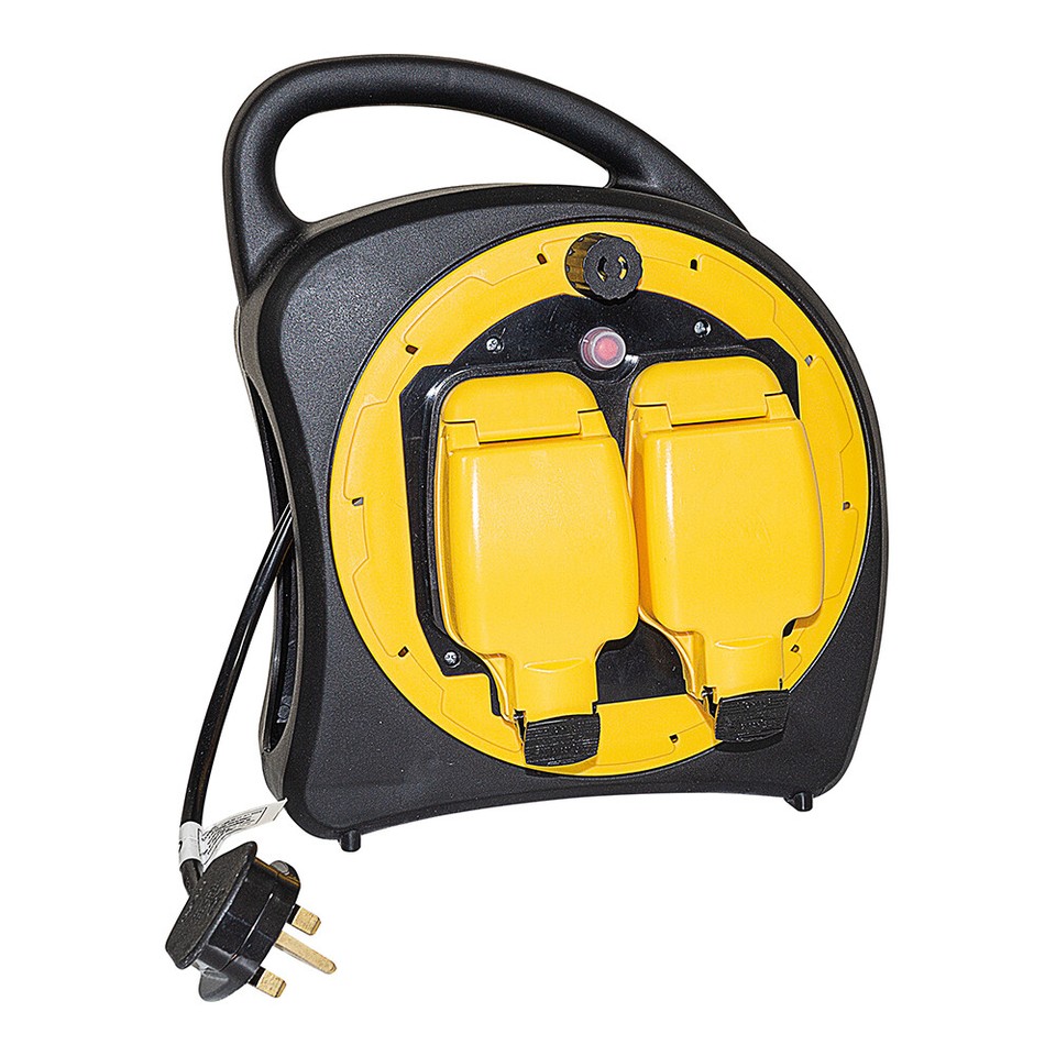Eagle 13A 2 Socket Weatherproof Power Reel IP54 25M Outdoor Electrical ...