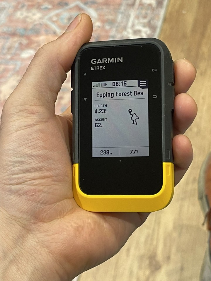 Garmin eTrex SE Outdoor GPS Handheld GPS Device for Hiking and ...