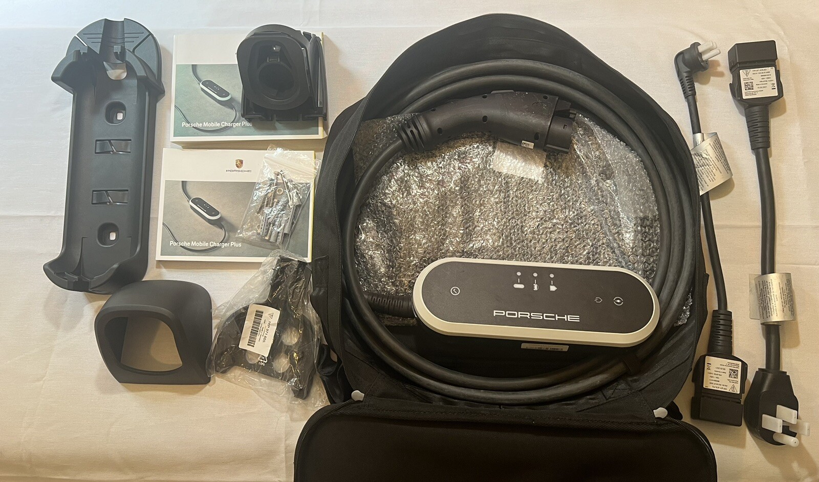 PORSCHE MOBILE CHARGER PLUS 9J1.971.675.AC 9.6kW 40A + WALL MOUNT | eBay