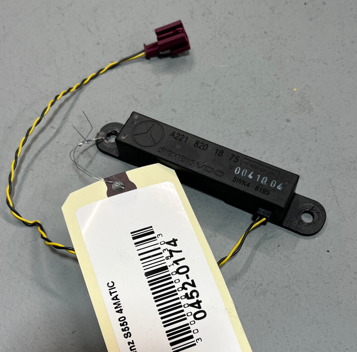07-13 Mercedes S550 Rear Keyless Key Less Entry Antenna Receiver Module ...