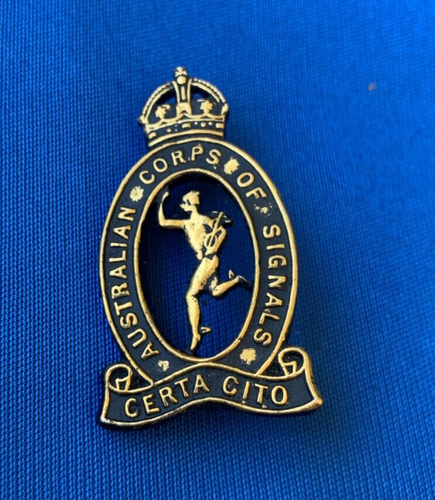 Australian Corps Of Signals Hat Badge 1930-42 Reproduction Militaria ...