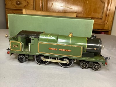 Hornby O Gauge E220 20 Volt AC Electric GWR 4-4-2 Tank Locomotive 2221 ...