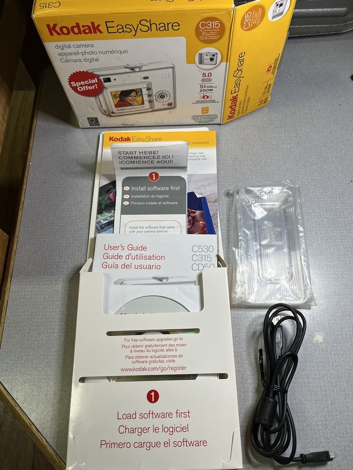 Kodak EasyShare C315 Dock Base Digital Camera Box Manual CD USB Cable ...