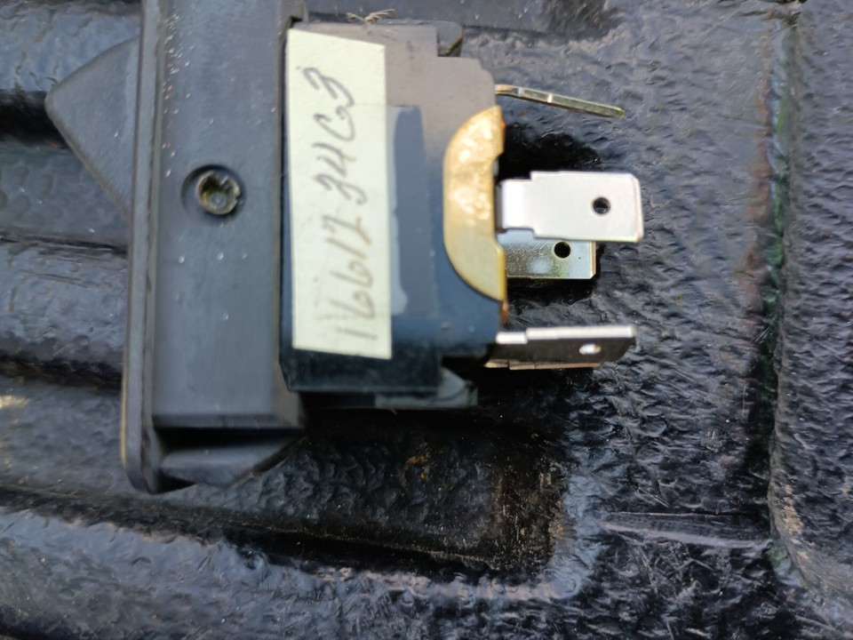 OEM Headlamp Switch International 4900 1661234C1 1661234C2 1661234C3 ...