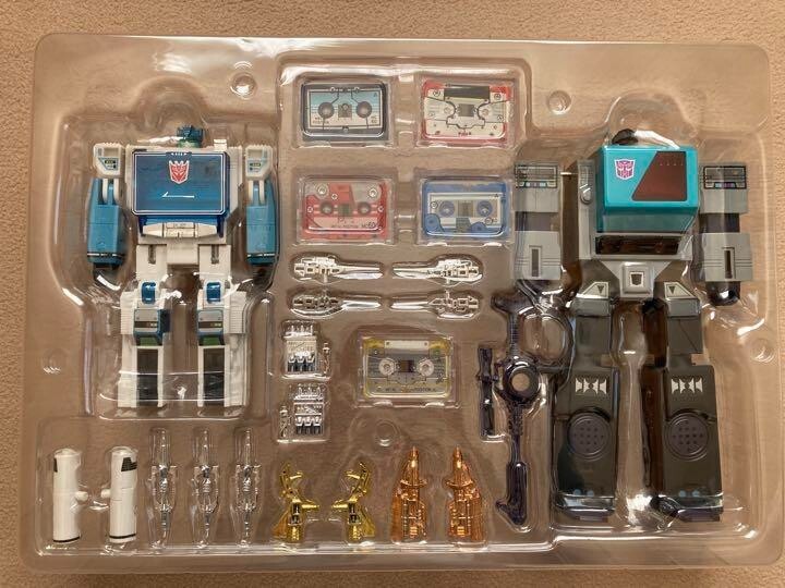 TRANSFORMERS G1 reissue TAKARA e-Hobby Shattered Glass SG Soundwave VS ...