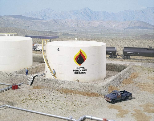 HO Scale Oil Storage Tank Wide Structure Kit 711181843118| eBay