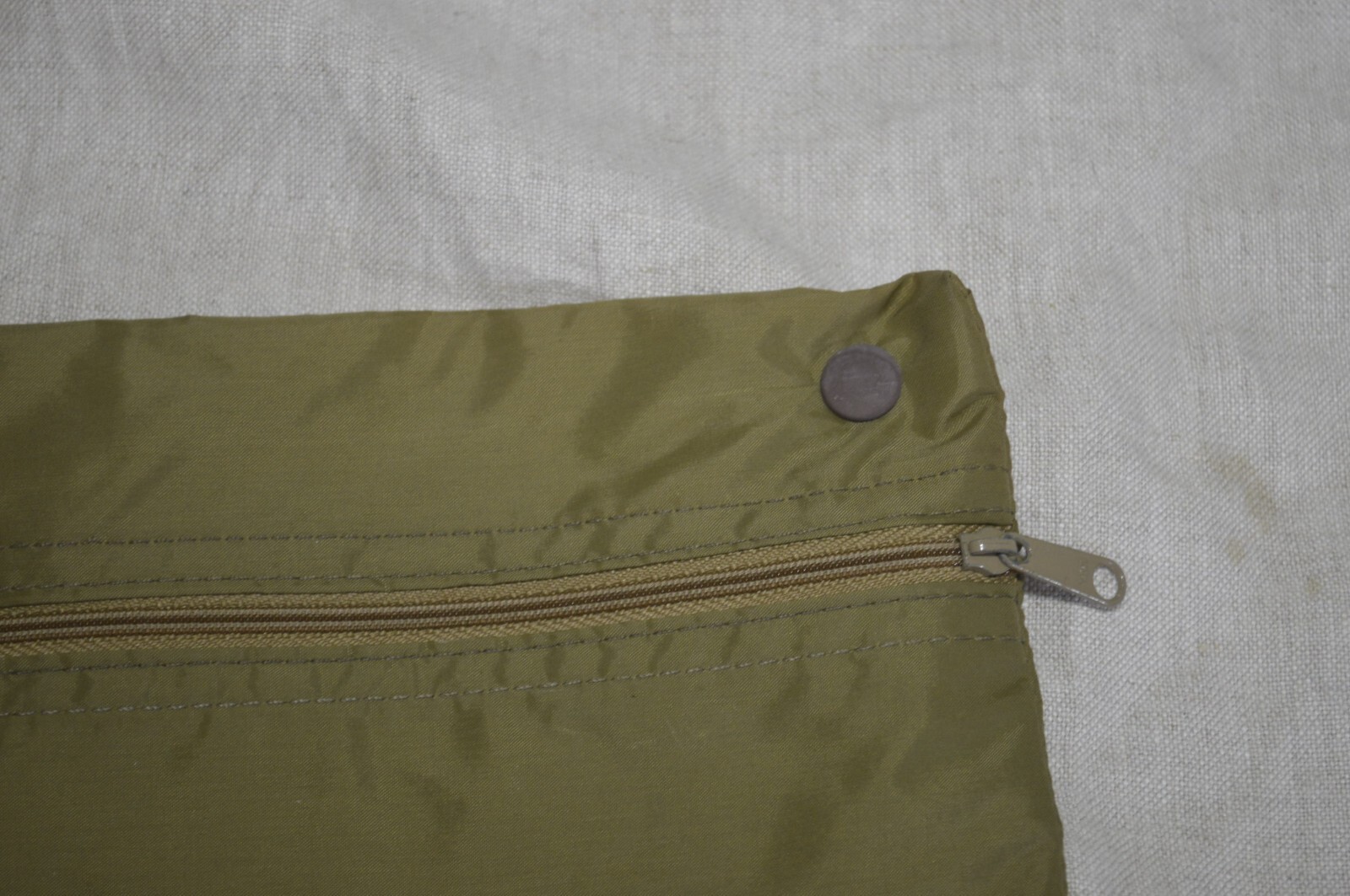 Hartmann 7"x 17 1/2" Snap-in Nylon Snapped Accessory Zippered Pouch | eBay