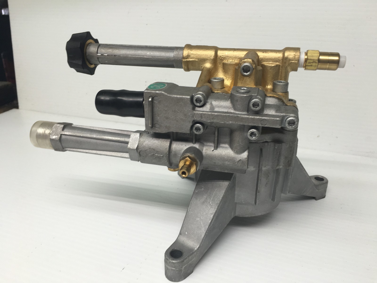 Pressure Washer Pump REPLACES GENERAC REAR HOSE CONNECTIONS BRASS HEAD ...