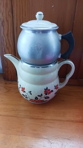 Red Poppy Coffee pot Halls Superior Quality Made in USA | eBay