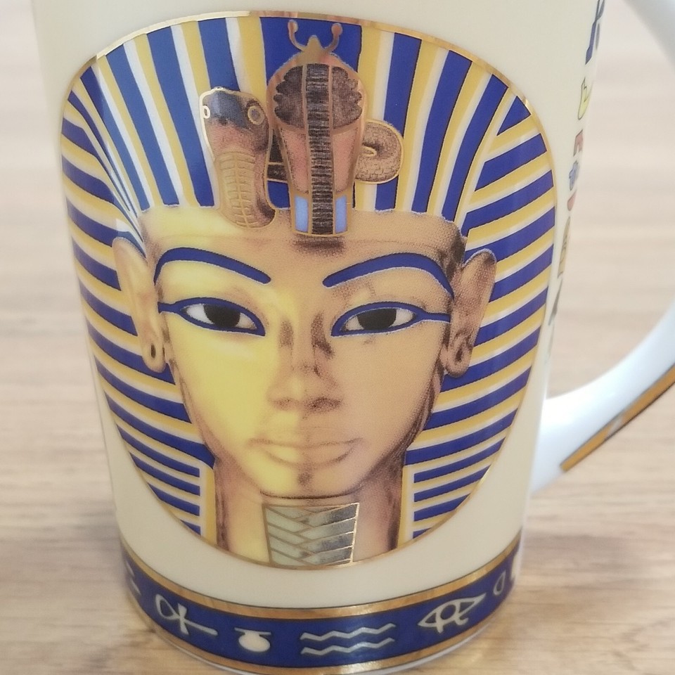 Fathi Mahmoud Mug Egypt 5" Tall Pate et email Limoges Fonde en 1942 ...
