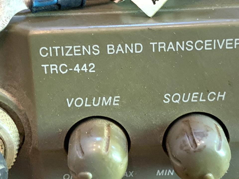 Radio Shack Citizens Band Transceiver TRC-442 40 Channel Mobile CB ...