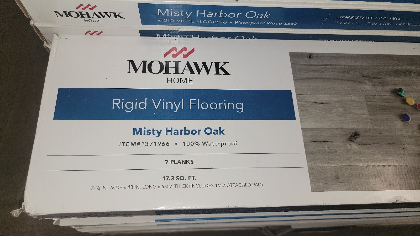 Mohawk Misty Harbor Oak Ridge Vinyl Flooring (LVP) 17.30 Sq. Ft for sale online | eBay