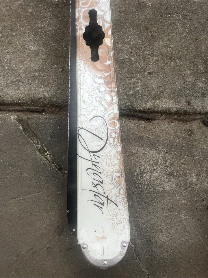 DYNASTAR EXCLUSIVE SENSATION SKIS SIZE 148 CM WITH DYNASTAR BINDINGS ...