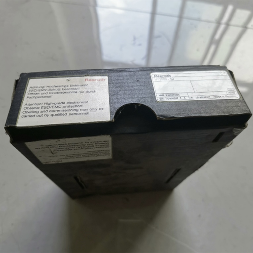 ONE New VT 2000-52 Rexroth Electrical Amplifier R900033828 DHL SHIPPING ...