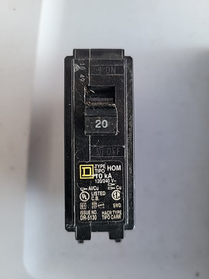 Square D HOM120 Homeline Circuit Breaker 1 Pole 20 Amp Breaker 120/240 ...