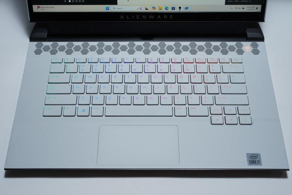 Alienware M15 R4 Gaming Laptop (Core i7 10870H/32GB/RTX 3080/2TB SSD ...
