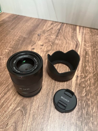 Sony Zeiss Sonnar T* FE 55mm f/1.8 ZA Full-Frame Autofocus Lens for E ...